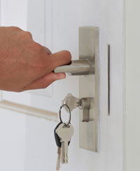 Newton Locksmith Store | Locksmith Newton, MA | 617-826-6185